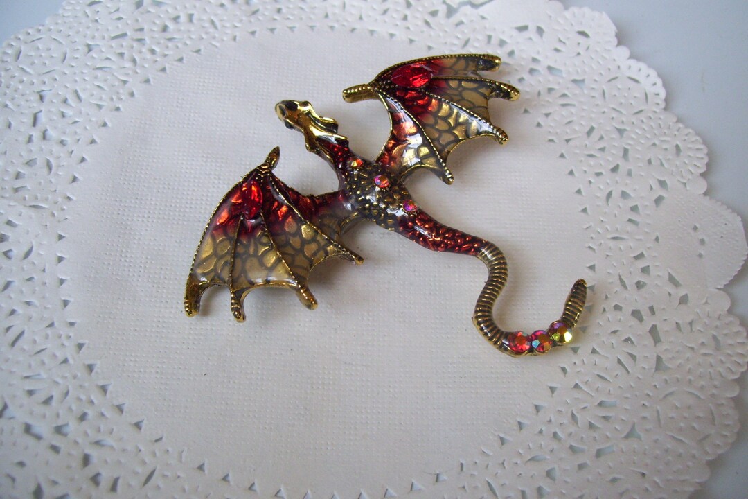 Dragon Magnet Repurposed Jewelry Dragon Decor Kitchen Magnet Office ...