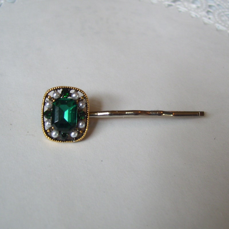 Emerald Green Pin - Etsy