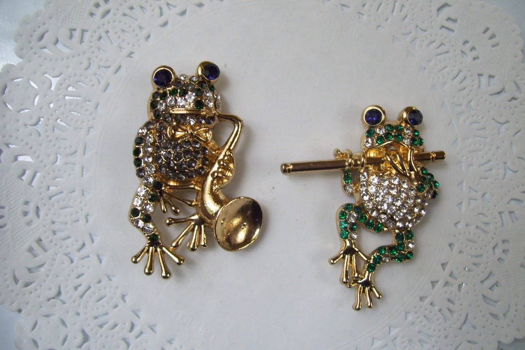 Frog Magnet - Frog Playing Flute Magnet - Frog Playing Saxophone Magnet ...