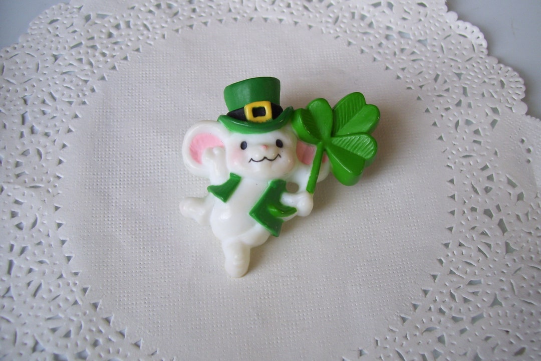 Hallmark Shamrock Pin - Leprechaun Mouse Pin - Shamrock Pin - Vintage ...
