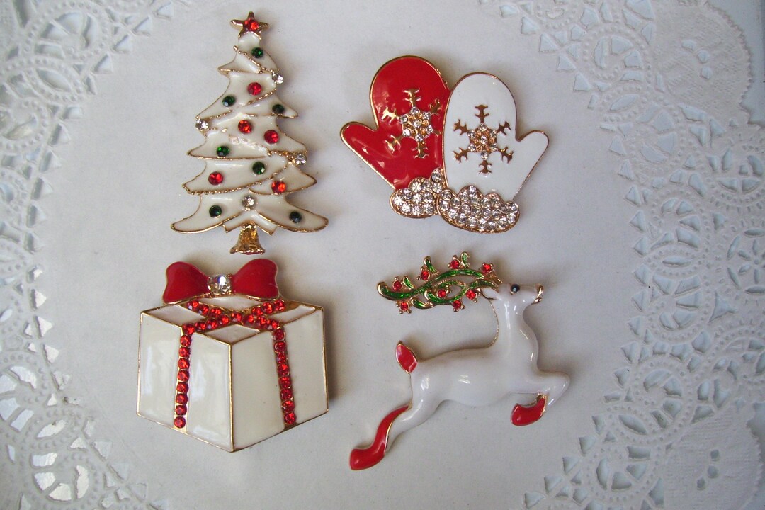 Christmas Magnet - Christmas Decor - Reindeer Magnet - Christmas Tree ...