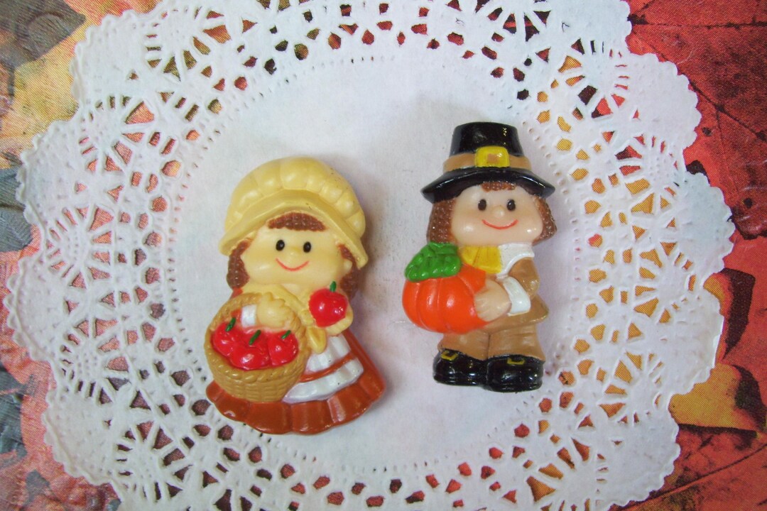 Pilgrim Magnet Set of Two Pilgrim Magnets Thanksgiving Magnet ...