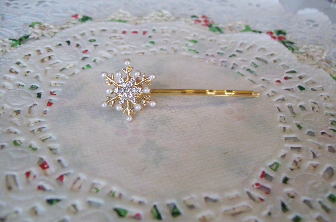Snowflake Hair Pin - Repurposed Jewelry - Winter Hair Pin - Christmas ...