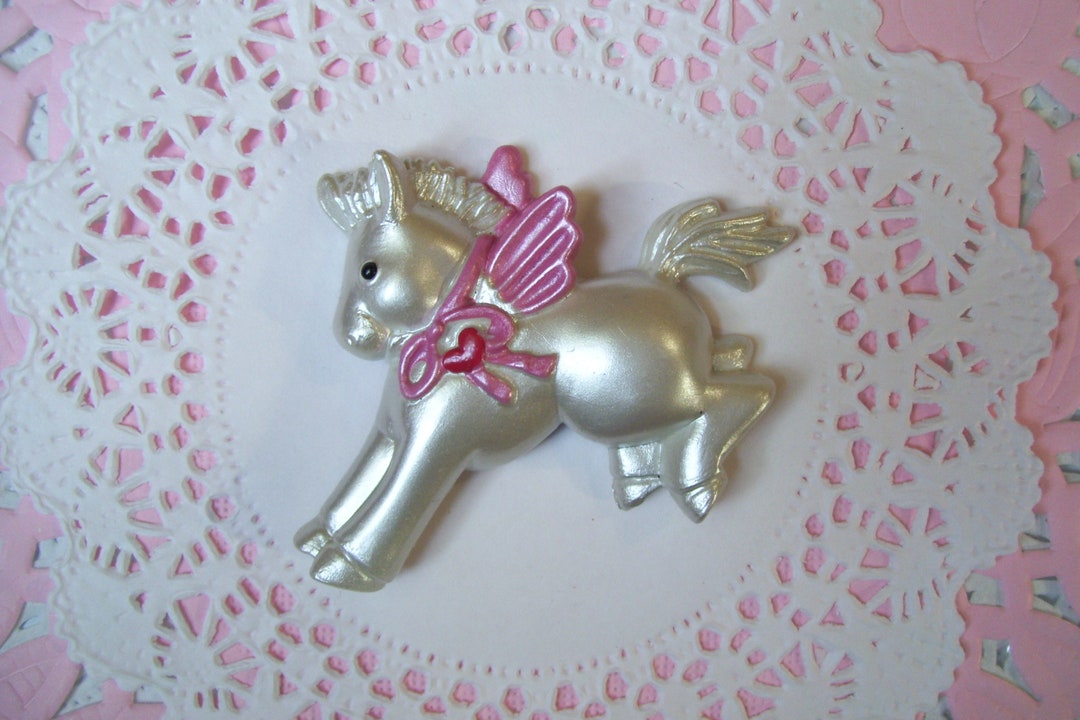 Horse Magnet - Pony Magnet - Pegasus Magnet - Repurposed Jewelry ...