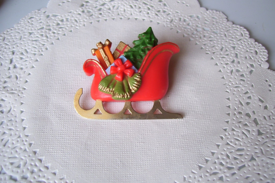 Santa Sleigh Pin - Hallmark Santa Sleigh Pin - Vintage Hallmark Pin ...