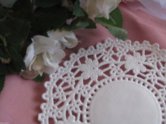 4.5 Inch White DAISY Floral Flower LACE Paper Doily 25 | Etsy