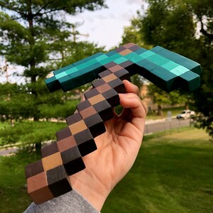 Minecraft Diamond Pickaxe Wall Decor | Etsy