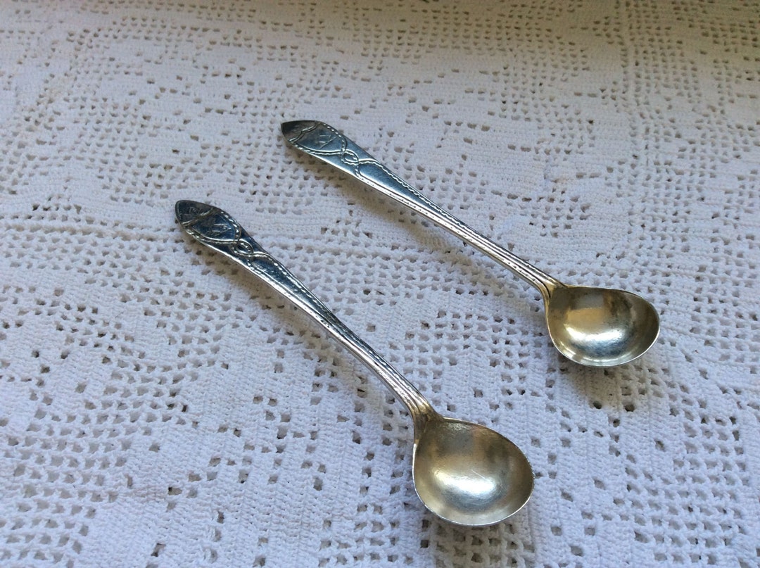 Salt Spoons Pair Dublin Irish Silver (102954E) - Etsy UK