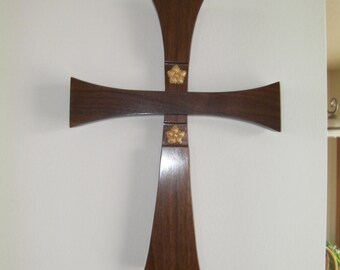 Eye Catching Walnut and Maple Cross With Gently Curving Sides - Etsy