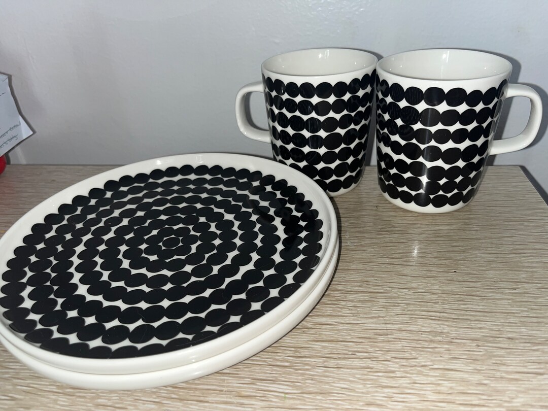 Set of 4 Marimekko Dish Ware Pieces (2 Salad Plates and Two Tea Cups ...