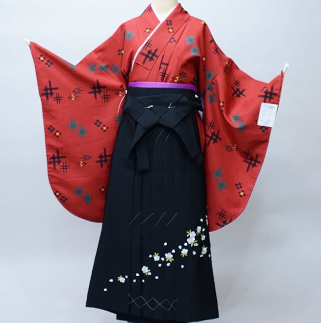 Furisode Kimono & Hakama , Furisode Red, Womens Kimono, Vintage Kimono ...