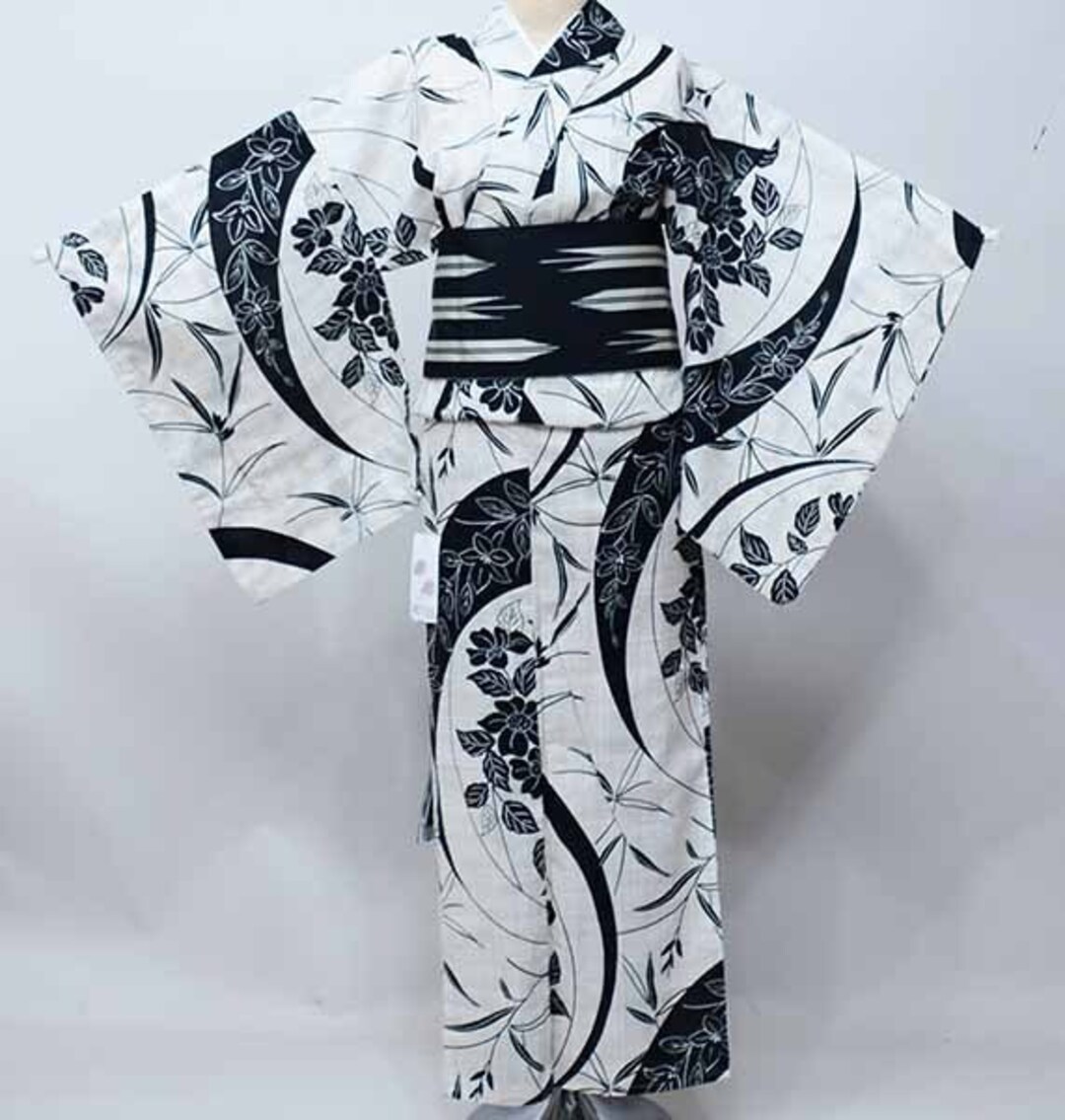 White Yukata Cotton Kimono Japanese Robe, Yukata From Japan, Cotton ...