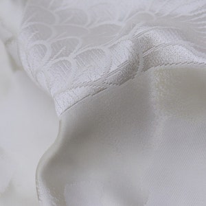 Uchikake Kimono, White Wedding Kimono, Japanese Kimono Robe, Japanese ...