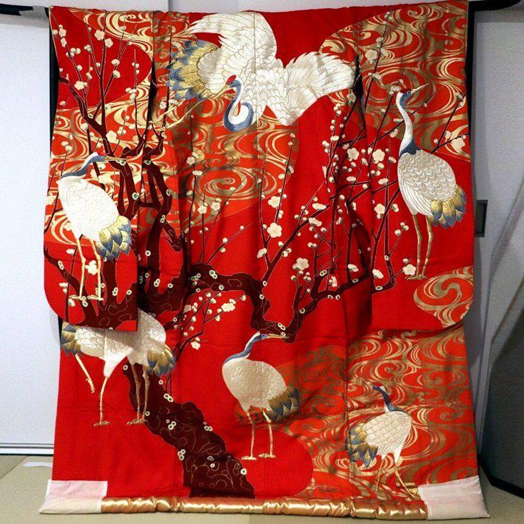 Uchikake Kimono, Wedding Kimono, Japanese Kimono Robe, Japanese ...