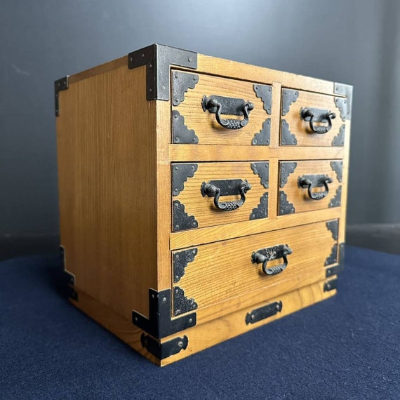 Tansu Box