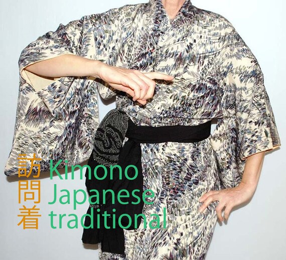 Houmongi Kimono