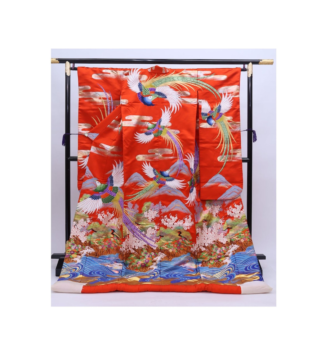 Uchikake Kimono, Wedding Kimono, Japanese Kimono Robe, Japanese ...