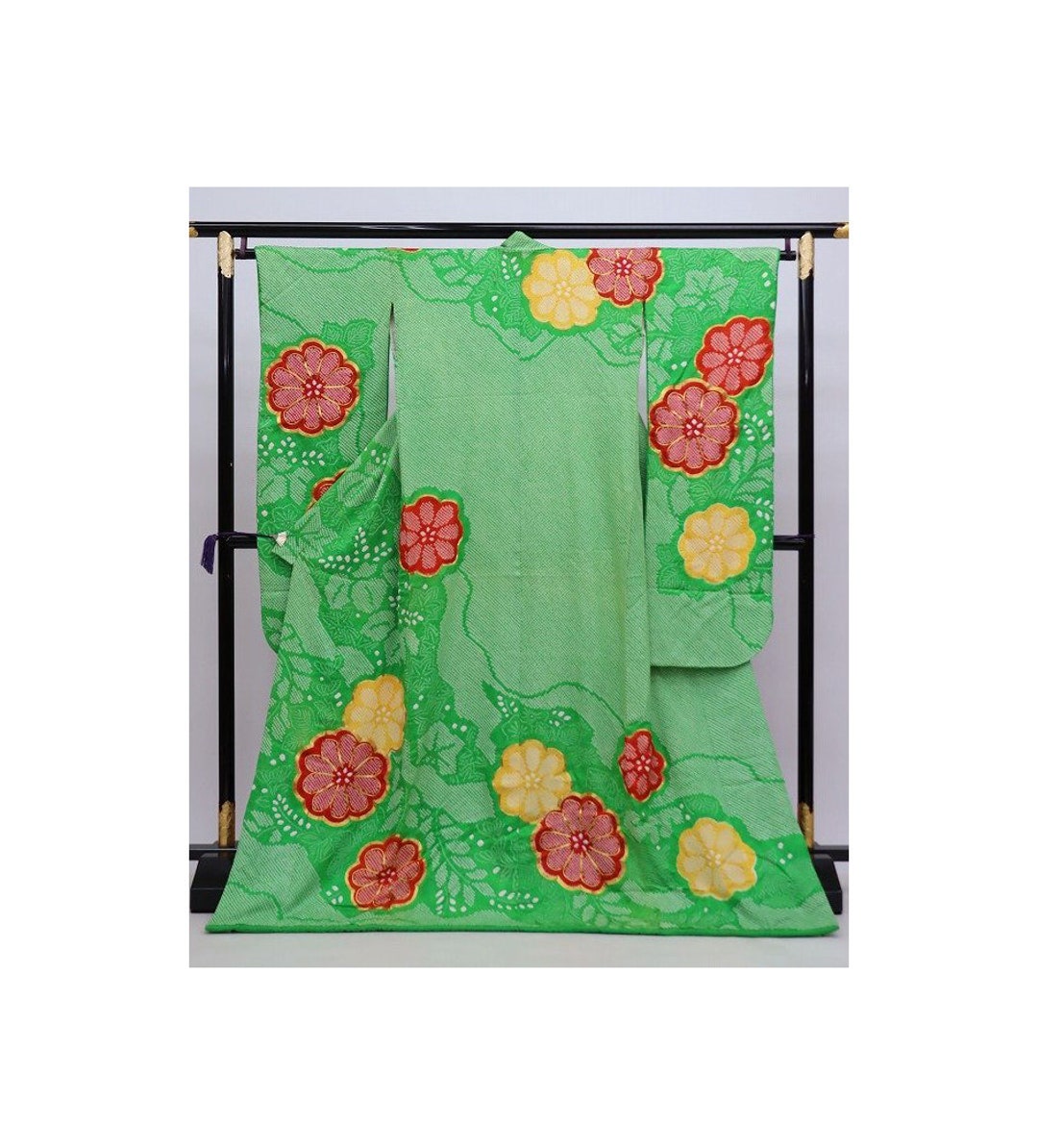 Beautiful Authentic Japanese Furisode Kimono Green, Women Kimono ...