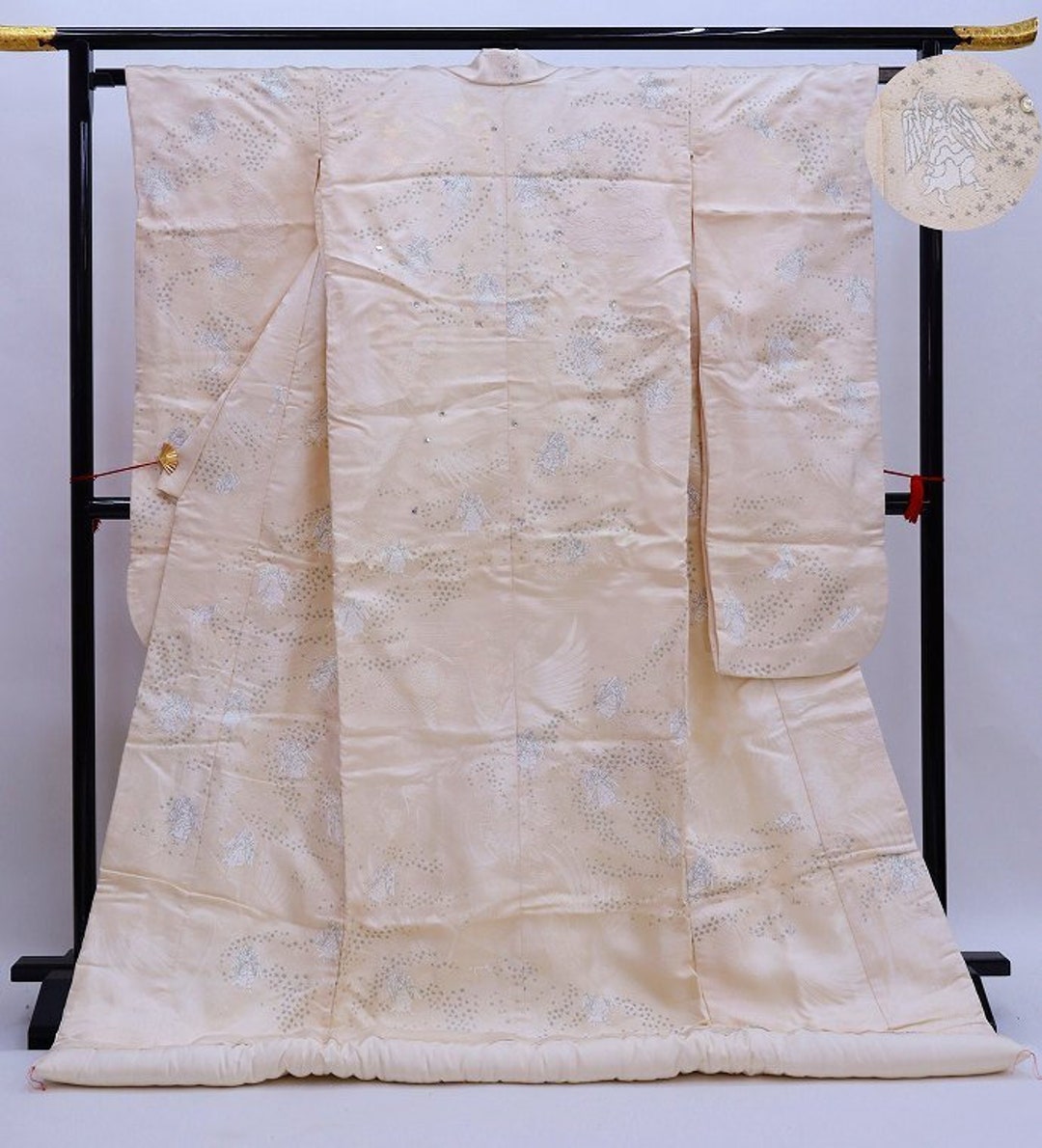 Uchikake Kimono, White Wedding Kimono, Japanese Kimono Robe, Japanese ...