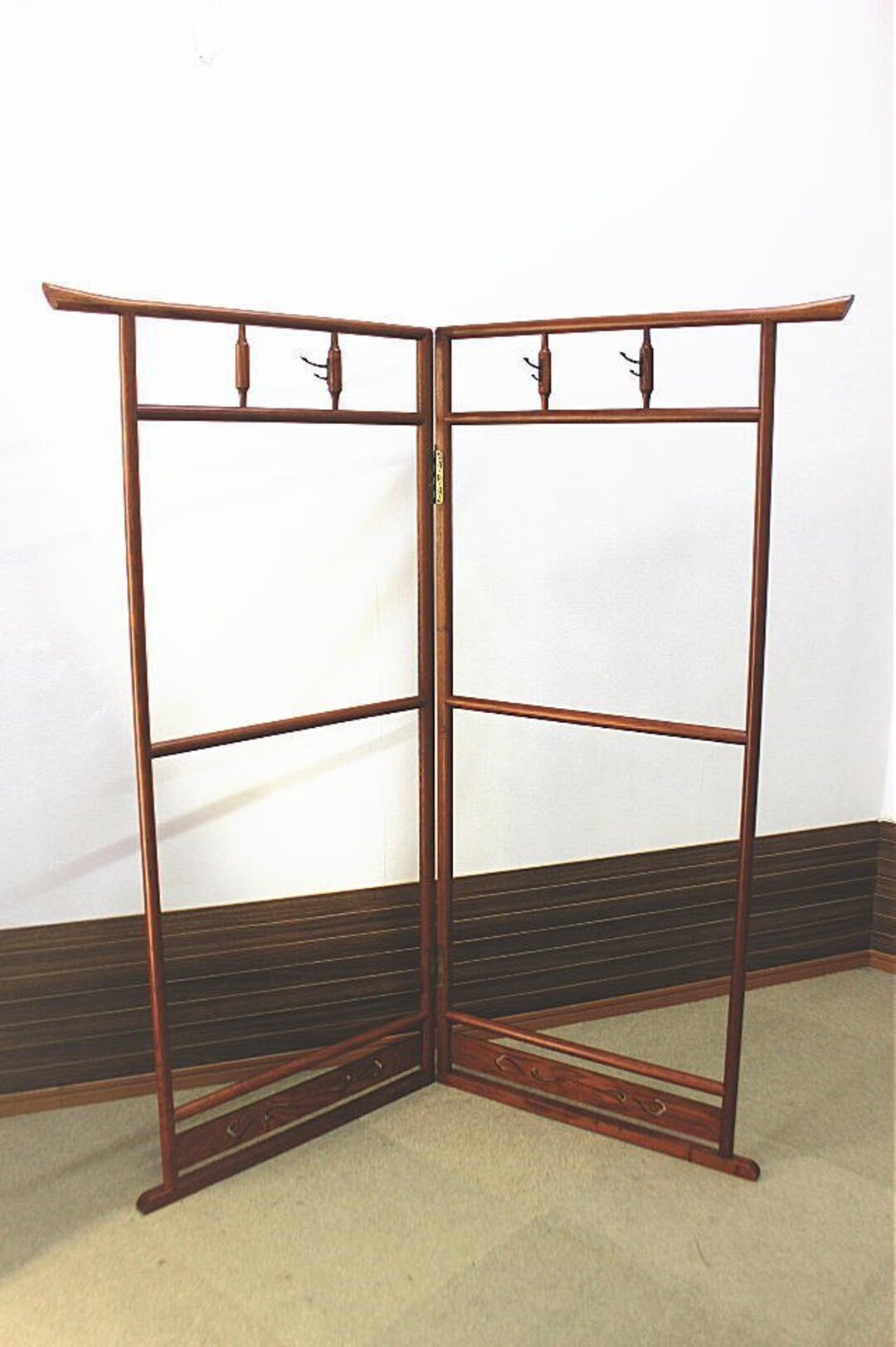 Kimono Rack, Japanese Kimono Display Rack, Kimono Rack, Handmade Kimono ...