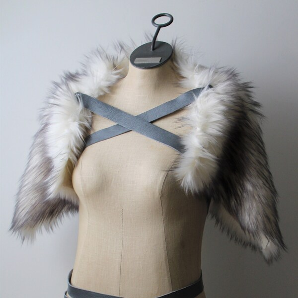 Men's Viking Fur Mantle - Etsy