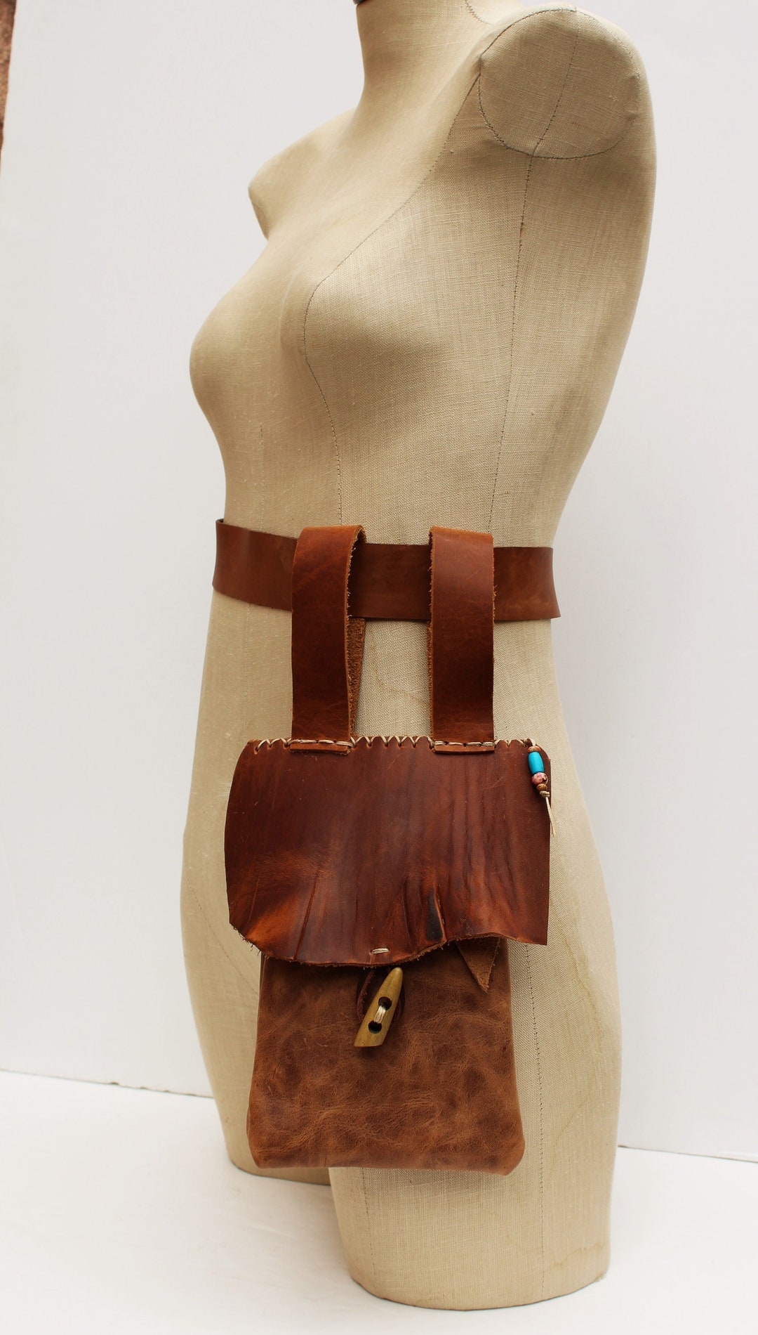 Primitive Distressed Leather Belt Bag, Leather Scavenger Waist Bag Barbarian Post Apocalyptic ...