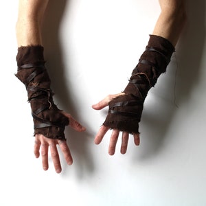 Heavy Leather Armor Vambraces With Linen Hand Wraps, Elven Leaf Wet ...