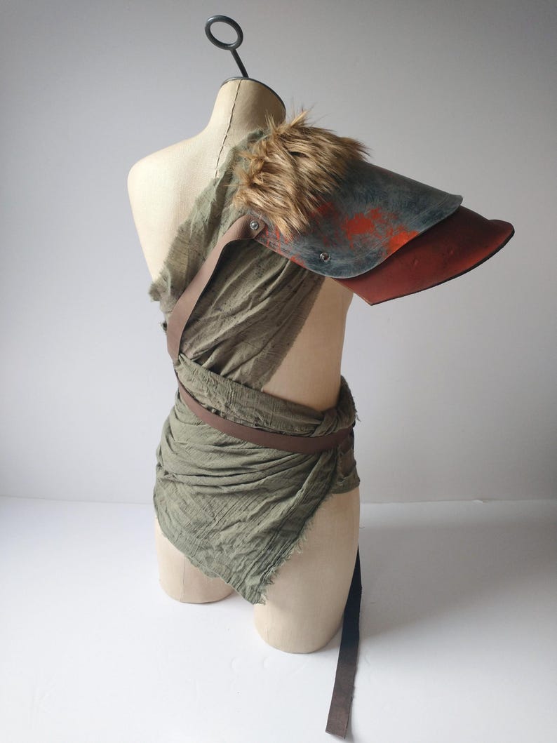 Distressed Leather Shoulder Armor Pauldron With Cotton Wrap and ...
