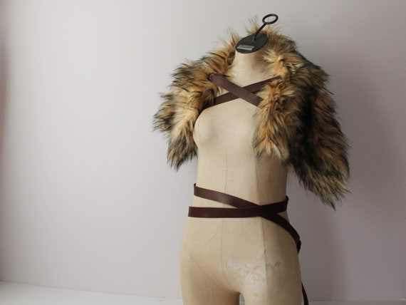 Wolf fur collar store