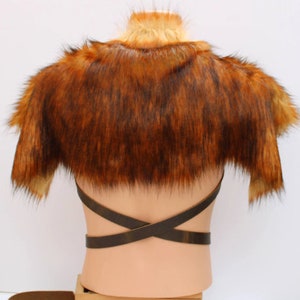 Red Fox Pelt Fur Mantle Leather Chest Strap, Fur Shoulder Drape, Black ...