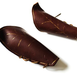 Heavy Leather Armor Vambraces With Linen Hand Wraps, Elven Leaf Wet ...