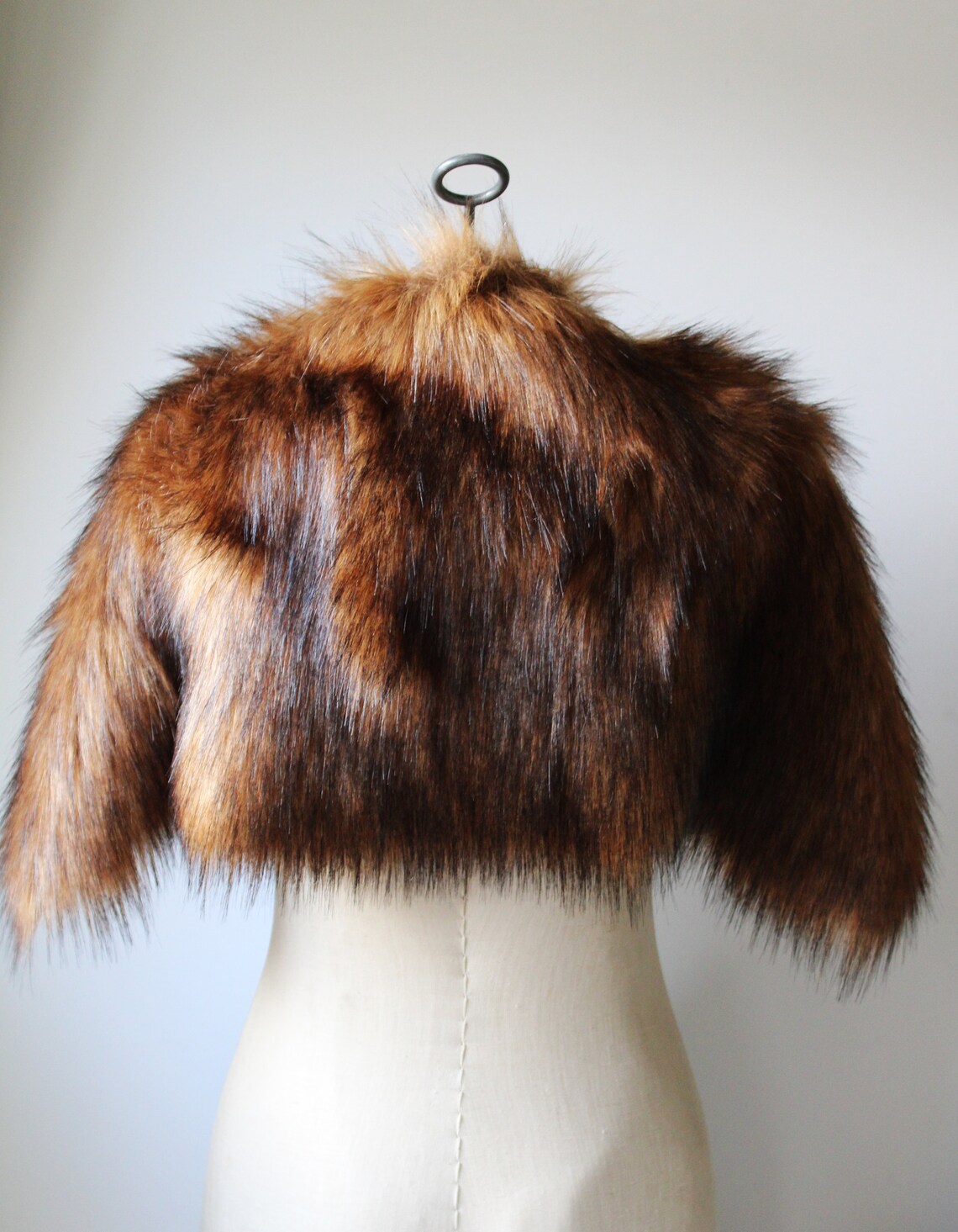 Chestnut Brown Wolf Fur Shoulder Pelt Drape Leather Strap - Etsy
