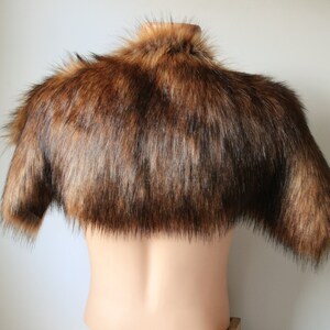 Chestnut Brown Wolf Fur Shoulder Pelt Drape Leather Strap, Imitation ...
