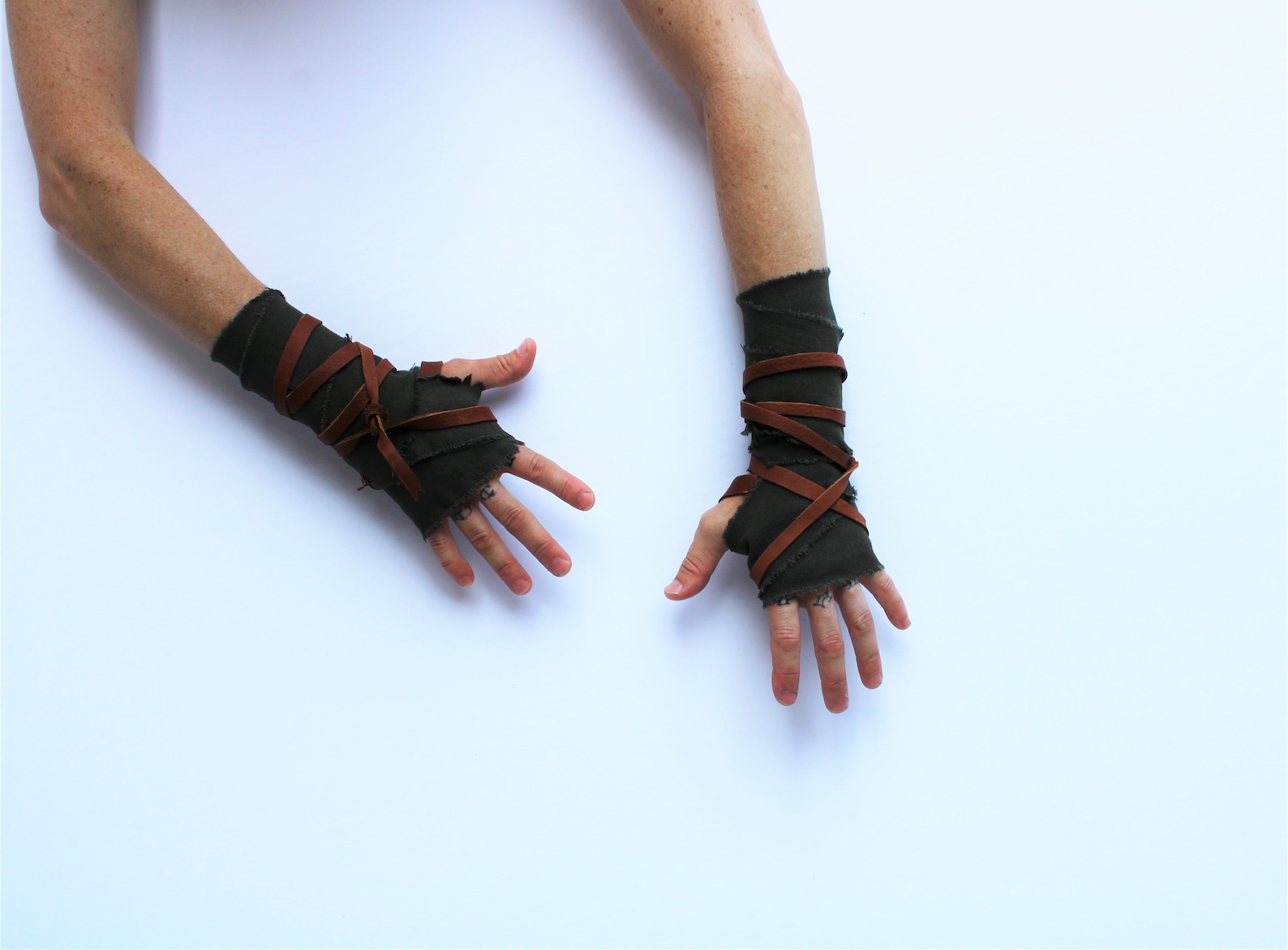 Distressed Cotton Leather Hand Wraps, Primitive Drab Green Fist Wraps ...