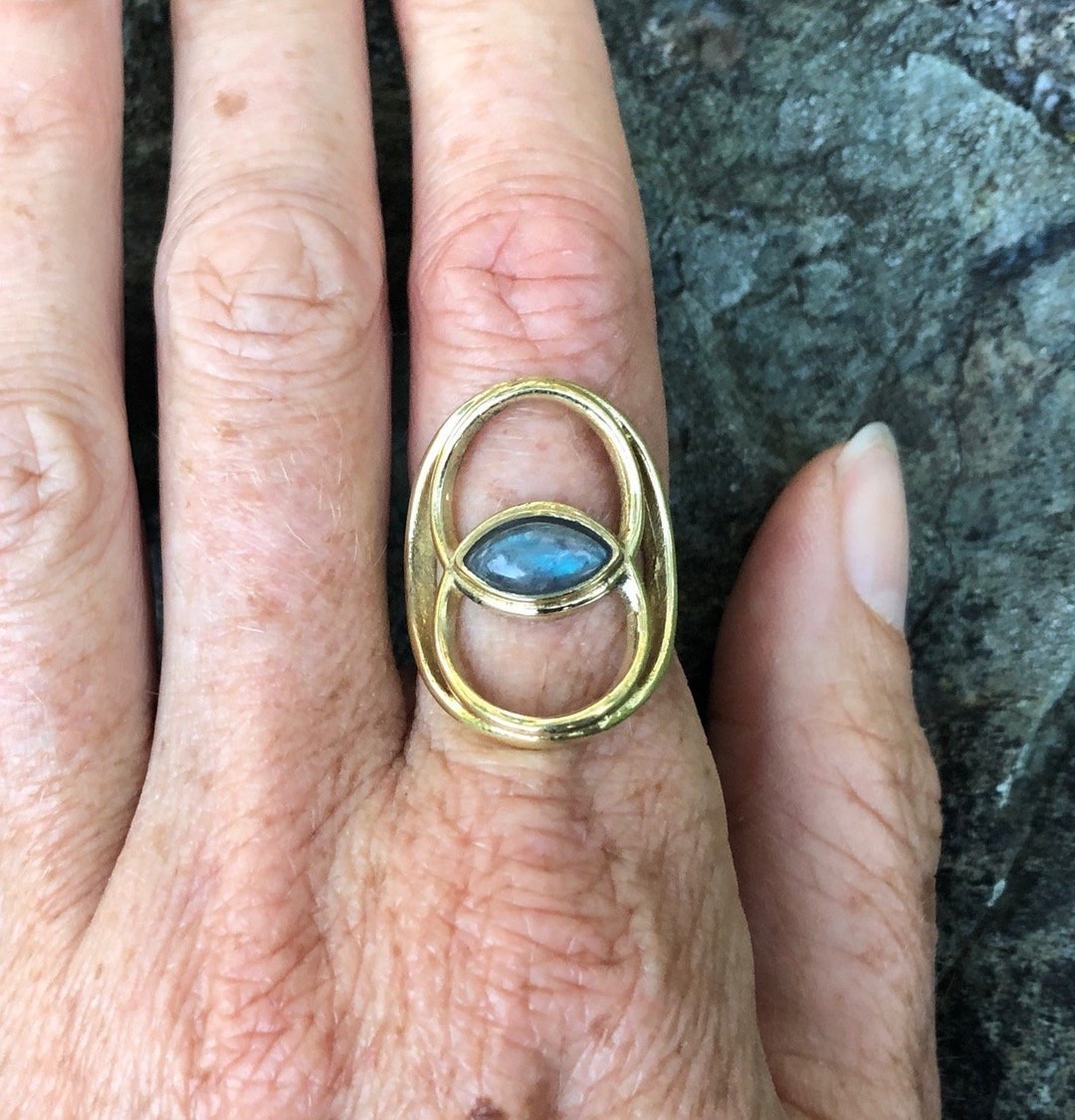 Brass Vesica Piscis Ring With Labradorite Crystal / Gold Vesica Piscis ...