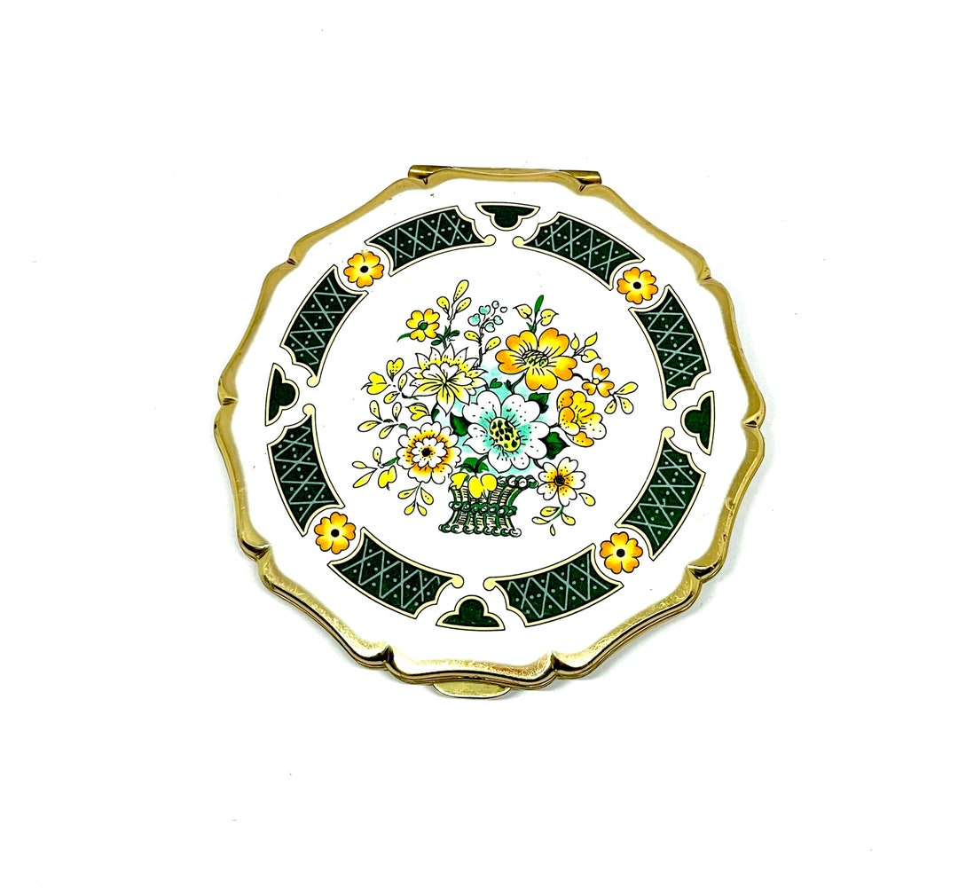 Stratton C.1950’s Vintage Compact Mirror, White Enamel Green White Blue ...