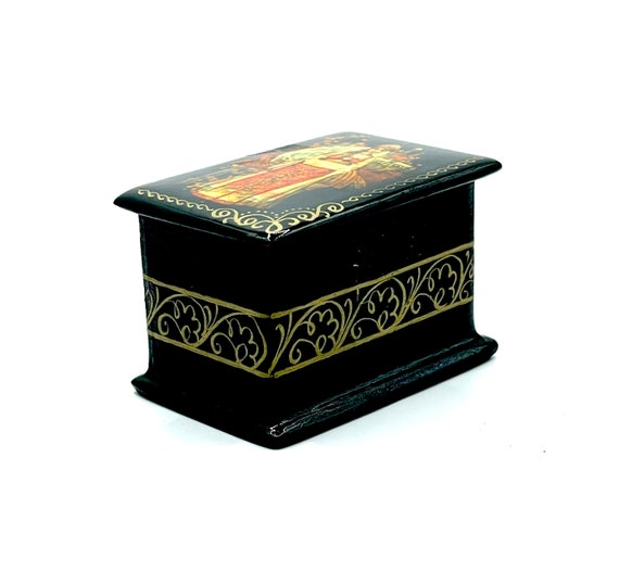 Russian Soviet Union Lacquered Palekh Box, vintage bl… - Gem