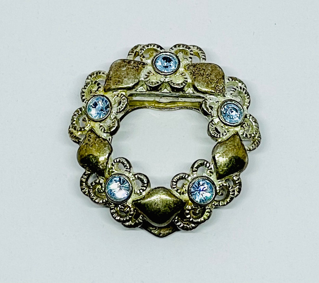 Gold Tone 1960s Scarf Clip, Circular Blue Diamante Flower Clip, Gold ...