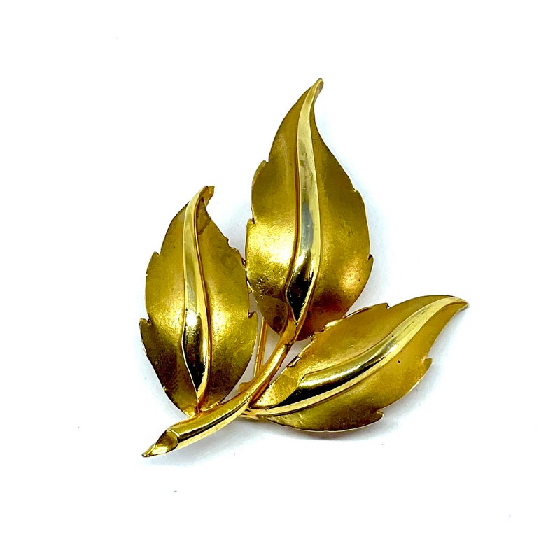 Brooch Signed "exquisite" - Etsy