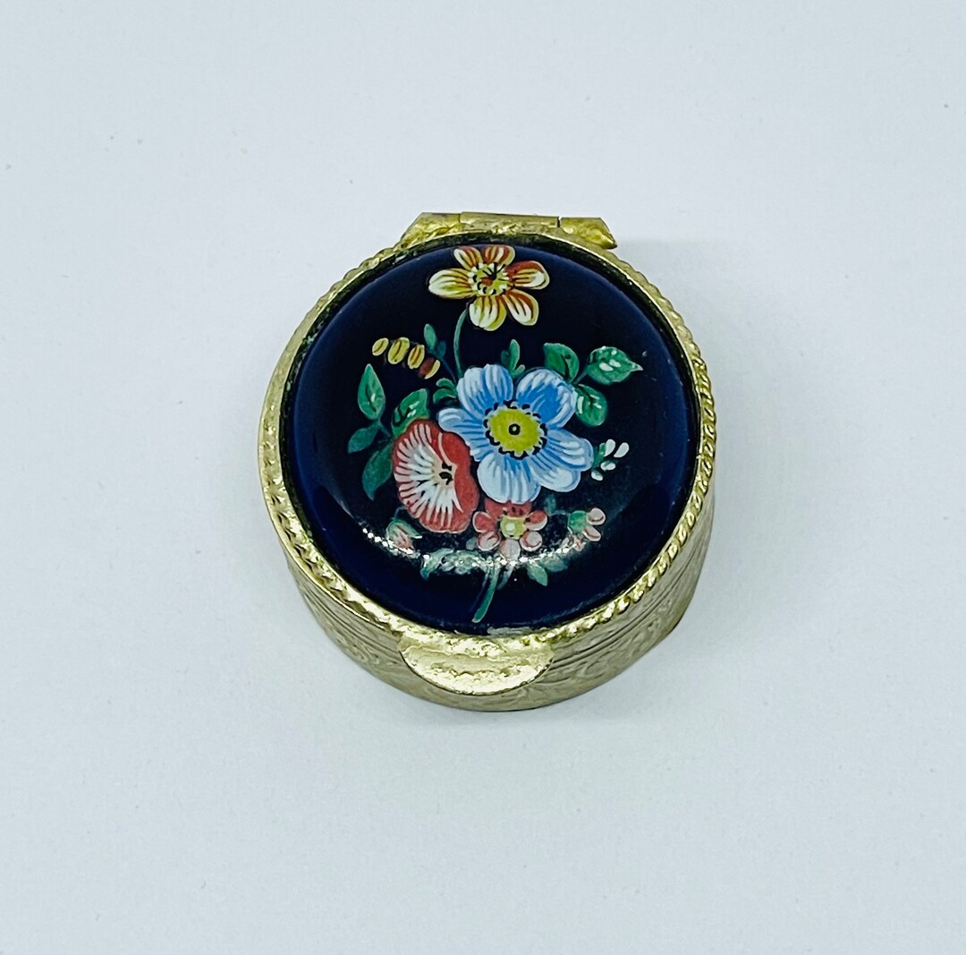 Vintage Ornate Silver Tone Pill Box, Circular Blue Enamelled Flower Box ...