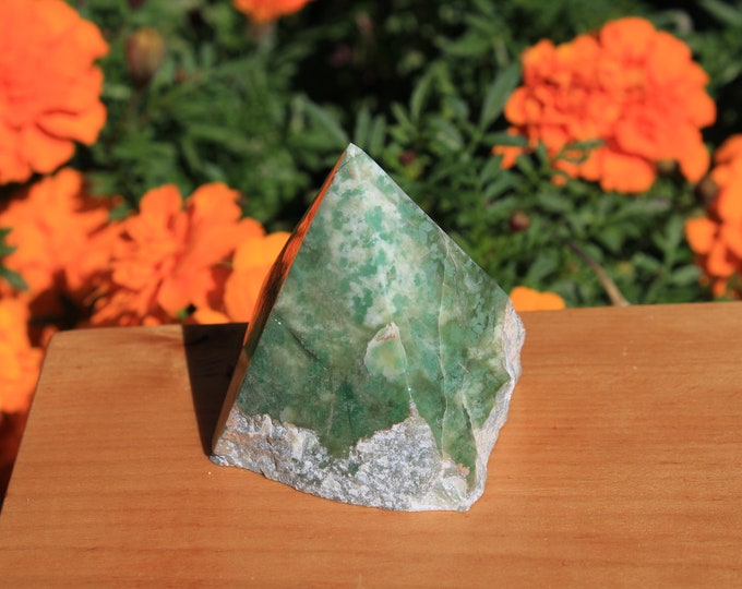 Grossularite Garnet Green Top Polished Point, Green Grossular Garnet ...