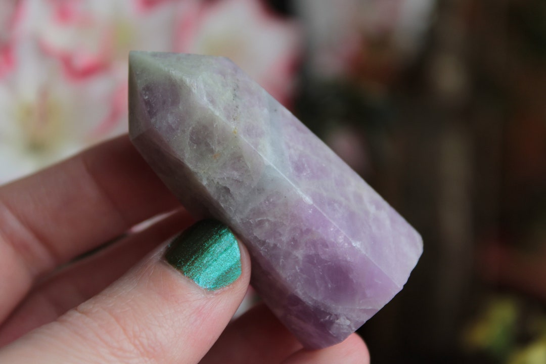 Kunzite Crystal Point Kunzite Generator, Crown Chakra Self Standing ...