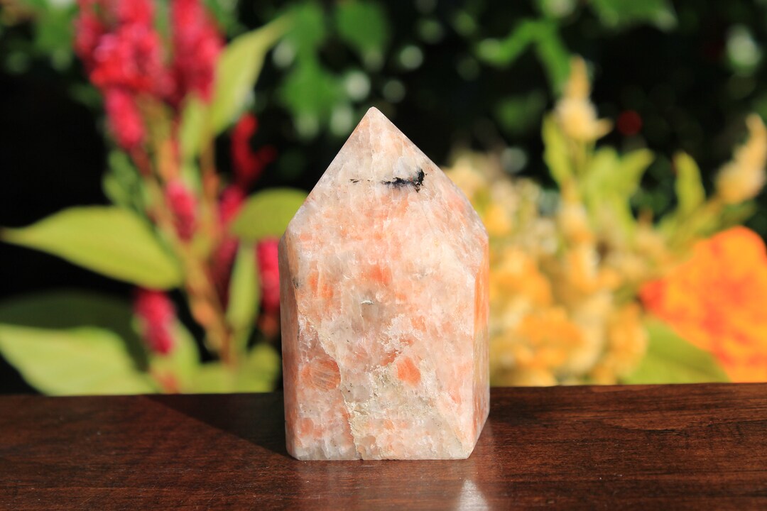 Sunstone Point, Sunstone Generator Energy Conductor Palm Stone the ...