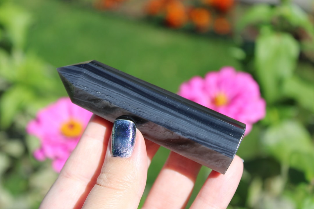 Shielding Crystal Obsidian With Stripes Tower , Banded Black Obsidian ...