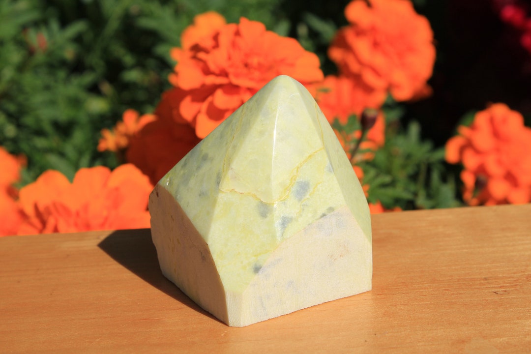Yellow Jade the Purity & Calmness Crystal Point Yellow Jade Polished ...