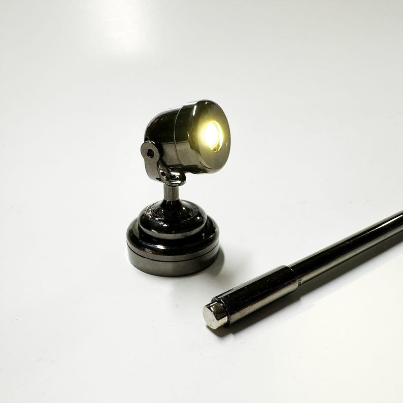 Miniature Spotlight Stage Touchless Operation With Wand 1:12 Scale Lamp ...