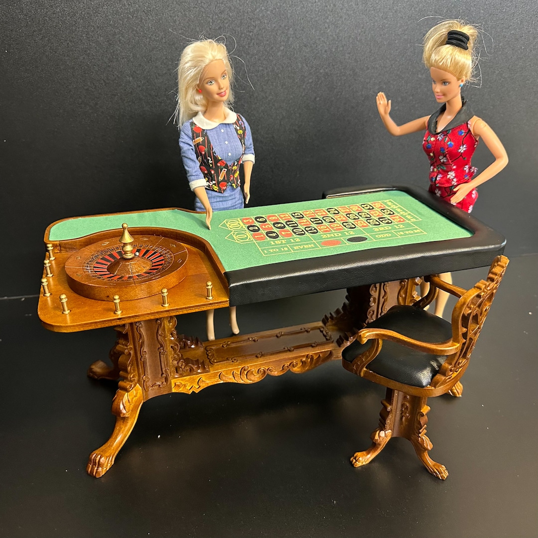 1:6 Scale Roulette Casino Wheel Play Game Dollhouse Miniature Bet ...
