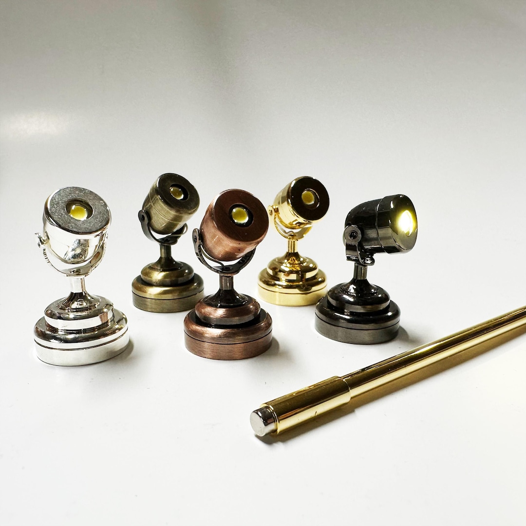 Miniature Spotlight Stage Touchless Operation With Wand 1:12 Scale Lamp ...