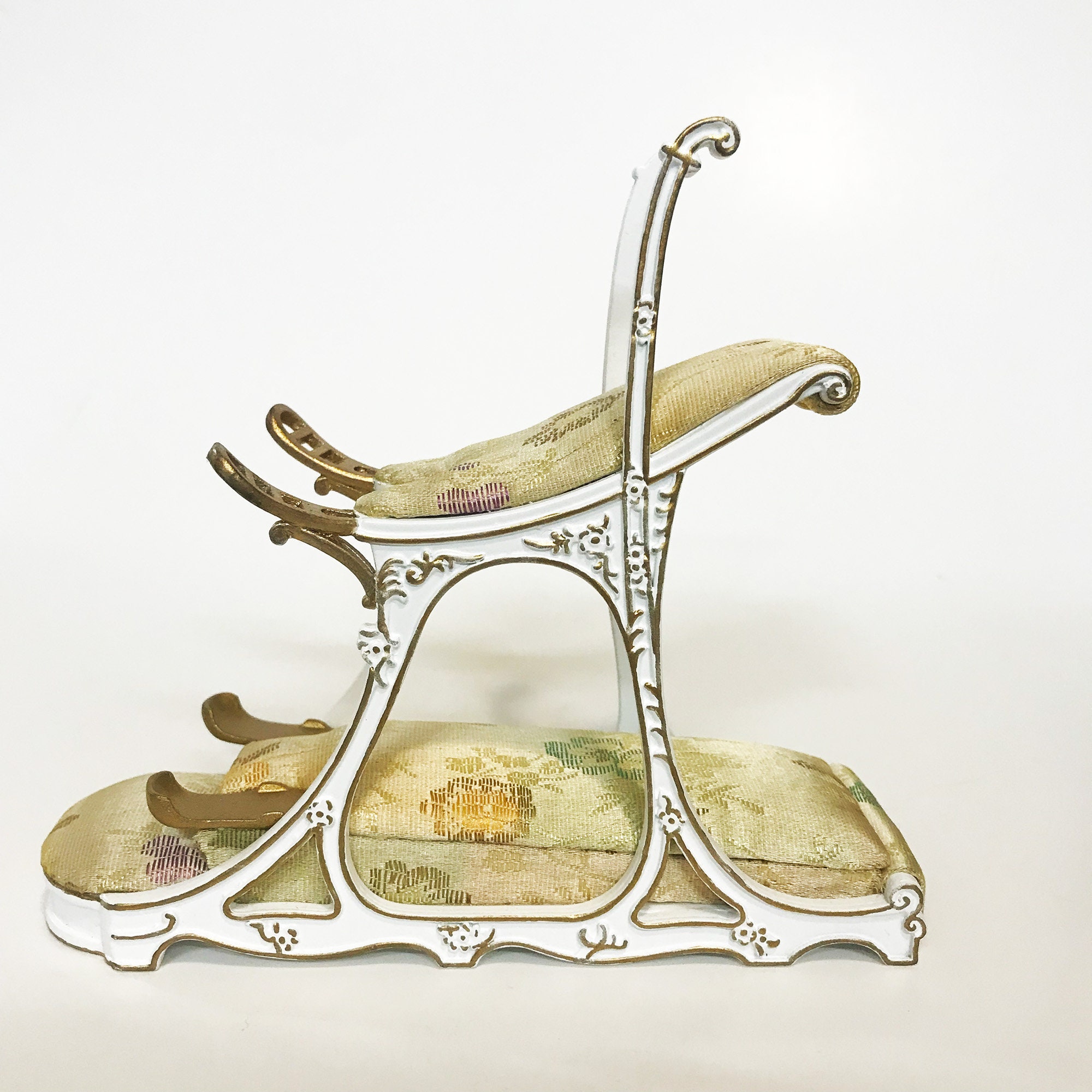 Prince Bertie Love Seat Chair Dollhouse Miniature 1:12 Scale Paris Le ...