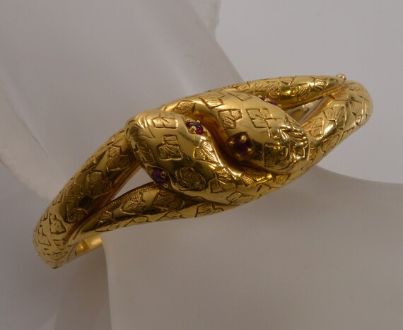 Antique Victorian 18K Gold Double Snakes Bracelet Rub… - Gem